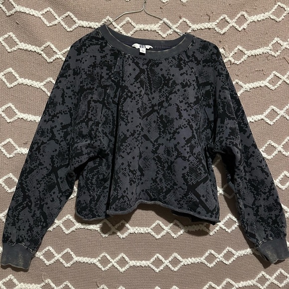 JoyLab | Sweaters | Joy Lab Y2k Distressed Animal Print Snakeskin ...
